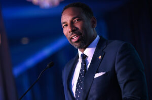 Mayor Andre Dickens to Launch Re-Election Campaign with Second-Term ...